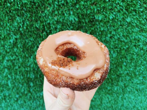 17 BEST Snack Foods to Try in New York City in 2022- Polkadot Passport