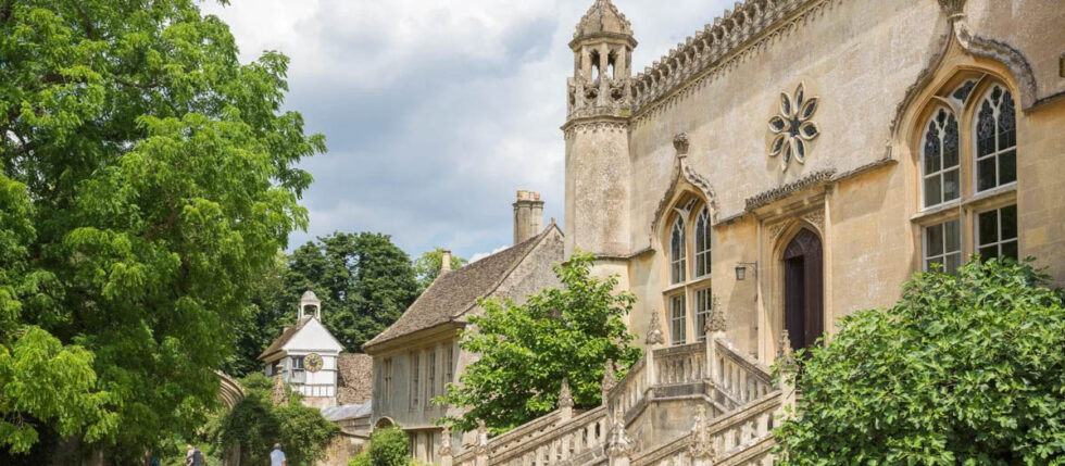 7 Harry Potter Filming Locations at Lacock Abbey to Visit (2022)