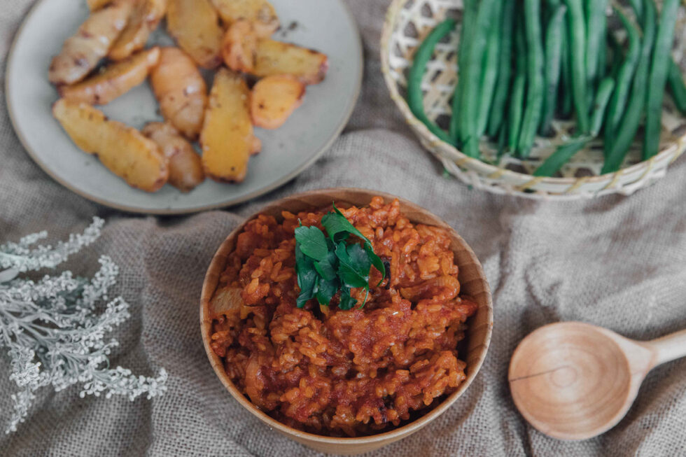 One-pot Spicy Tomato Rice (Riz Gras) - Polkadot Passport
